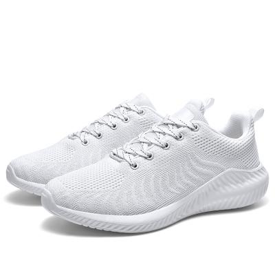 Cina Resistenza eccellente di slittamento di tennis di dimensione 39-44 di colore bianco complementare delle scarpe in vendita