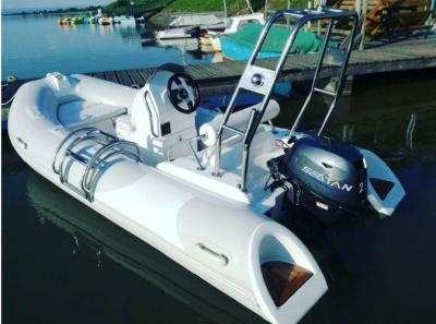 Κίνα 2022 hard bottom inflatable boat  13ft orca rib390C with back cabin  and fibberglass end προς πώληση