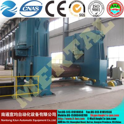 CNC machine MCL W11STNC on a fully hydraulic CNC plate bending machine