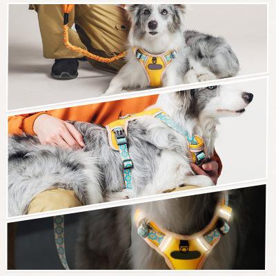Китай No Pull Design Comfortable And Anti Choking Dog Harness Suitable For Training And Control продается