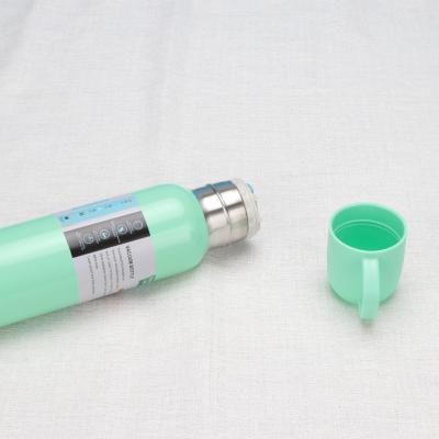 Chine Ensemble cadeau de tasse d'eau à vide en acier inoxydable à trois couvercles à vendre