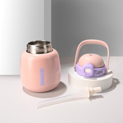 Chine Bouteille d'eau isolée en acier inoxydable d'une capacité de 450 ml hydratez votre bébé et vos enfants n'importe où à vendre