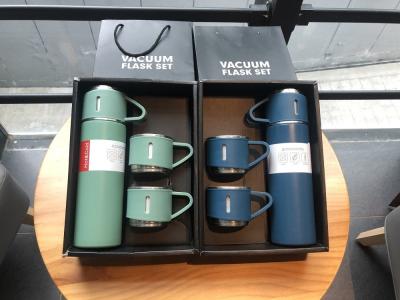 Chine JM-008 500 ml tasse de voyage d'affaires bouteille d'eau sous vide avec tasse et isolation thermique à vendre