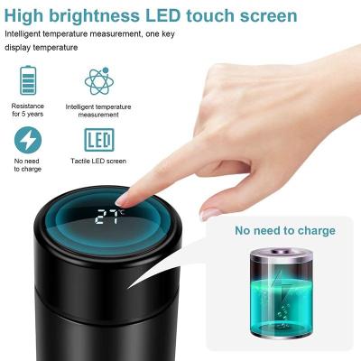 Chine Toutes les personnes applicables 17 oz 500 ml bouteille d'eau isolée sous vide en acier inoxydable personnalisée à vendre