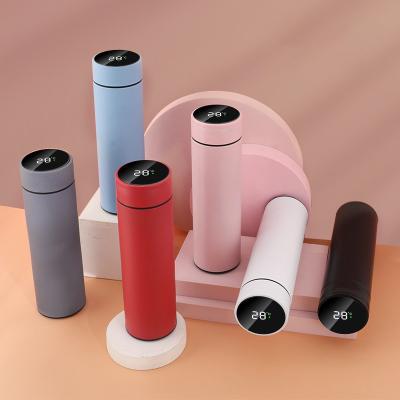 Chine Bouteille d'eau en acier inoxydable pour la production de flacons sous vide et affichage de température à LED de 500 ml à vendre