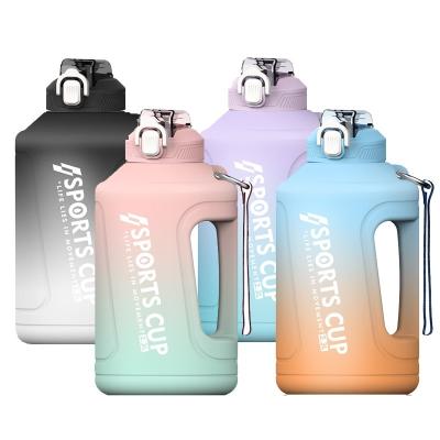 Κίνα 50oz Μεγάλη χωρητικότητα χρώμα PP πλαστικό ποτήρι νερού για εξωτερικούς αθλήματα και γυμναστική προς πώληση