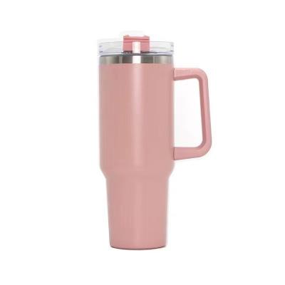 Chine Coupe de sport en acier inoxydable de grande capacité, tasses colorées avec paille et poignée. à vendre