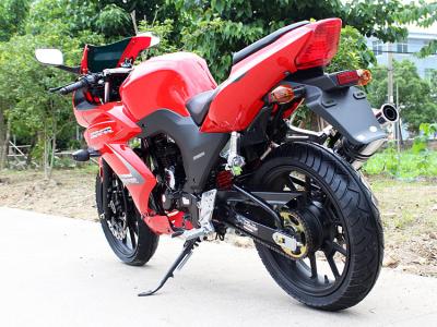 Chine La rue simple de cylindre fait du vélo l'air de 4 courses refroidi, motos intelligentes de sport de la forme 250cc à vendre