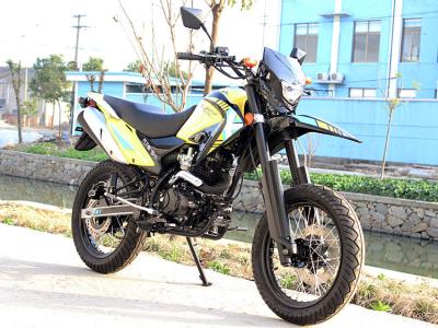 Chine 250cc choisissent la moto de vélo de saleté refroidie par air de course du cylindre 4 avec la commande à chaînes à vendre
