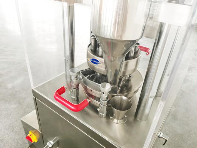 ZPE9 EU D Tooling rotary Tablet Press Machine For Lab 12600pcs/Hour 2.2KW