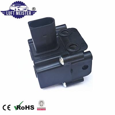 Cina Blocchetto completo 37226785506 della valvola della sospensione della pressione dell'aria per BMW X5 E70 X6 E71 E72 in vendita