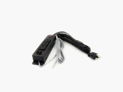 Cina sbocco di estensione della spina del perno di 125V 12A 3 con i montaggi dell'hardware della mobilia del cavo telefonico in vendita