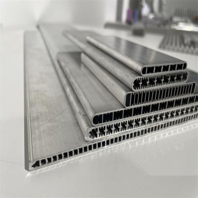 Κίνα Αυτοκινητικό Microchannel σωλήνων συμπυκνωτών εξωθημένο αργίλιο για τον ελαιοψυκτήρα προς πώληση