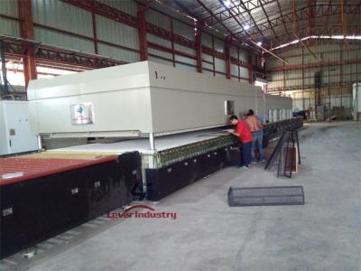Cina Occhiali di protezione che temperano fornace per l'elaborazione del vetro temperato piano in vendita