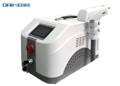 Cina La rimozione Q del tatuaggio ha commutato la lunghezza d'onda della macchina 1064nm 532nm 1320nm del laser del ND Yag in vendita