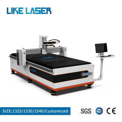 中国 H2-1326 ステンレス鋼のラベルに格子で刻印する 1300mm*3000mmレーザー機械 販売のため