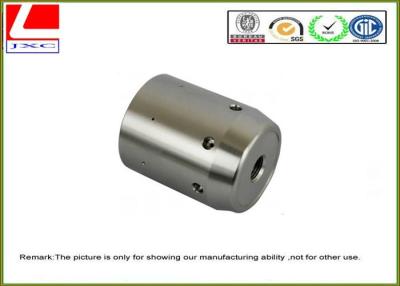 China Precisão personalizada que faz à máquina as peças de aço inoxidável do caminhão do CNC do metal à venda
