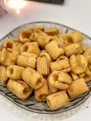 Cina OEM ODM Accepted Rice Cracker Frittato Negozio In Un Luogo Freddo E Asciutto in vendita