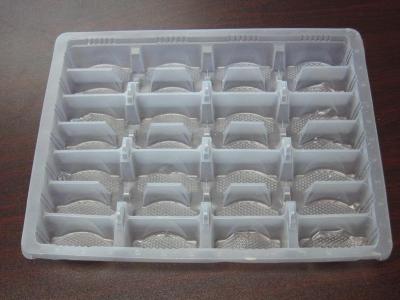 China Caja de almacenamiento disponible plástica quebrada anti de la bola de masa hervida de los agujeros de las bandejas 28 de la comida en venta
