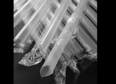 중국 우유가 많이 들어간 차를 마시기 위한 11.5x250mm 큰 버릴 수 있는 플라스틱 음용 스트로 판매용