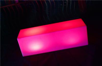 Cina Batteria al litio impermeabile della mobilia 4000Mah del LED Antivari, banco lungo del LED in vendita