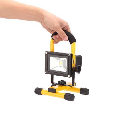 Cina 50W all'aperto regolabile IP65 impermeabile LED campeggio luci di alluvione luminoso ed efficiente in vendita