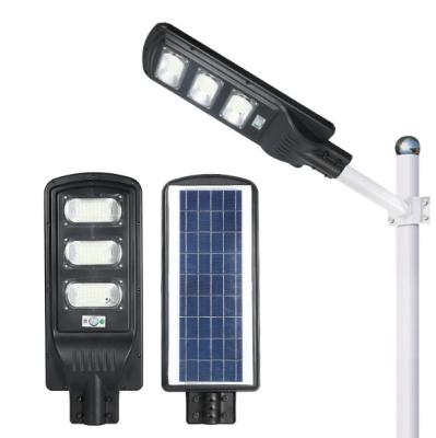 中国 アルミ合金 オールインワン 太陽光ランプ すべての条件 バッテリー容量 25.6V 32Ah / 48Ah 販売のため