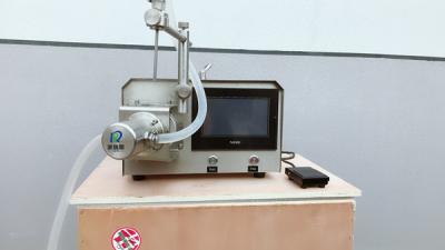 Cina il vetro ceramico del tuffatore della singola testa 1-30ml ha automatizzato Vial Pump Filler in vendita