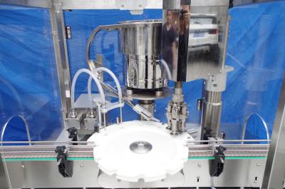 Cina Macchina di riempimento a singola/doppia capsula 0,4-0,6MPa Pressione d'aria 220V/380V in vendita