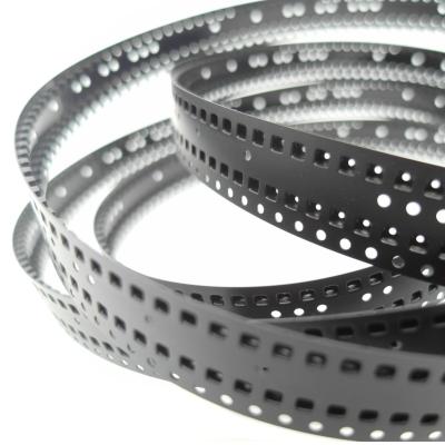 Cina Larghezza 8mm del nastro del trasportatore di PS del pacchetto del modulo di IC 12mm 16mm 24mm in vendita