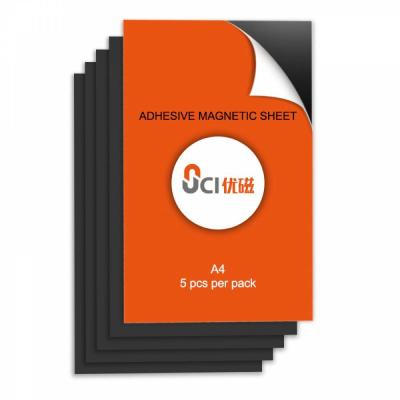 Cina Foglio Magnetico Adesivo Formato Personalizzato Materiale Magnetico Flessibile in vendita