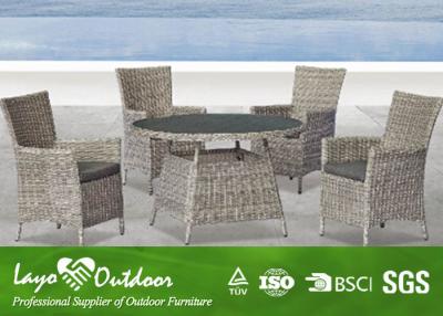 Cina Mobilia comoda del patio che pranza le sedie e le Tabelle del balcone di tessitura del rattan degli insiemi in vendita