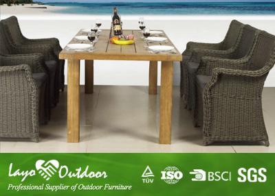 Cina Mobilia di vimini su ordinazione del patio che pranza gli insiemi con il cuscino del tavolo da pranzo/5cm di legno solido in vendita