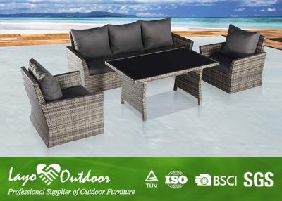 Cina Gli insiemi di vimini dell'interno variopinti su misura del rattan, la disposizione dei posti a sedere del patio mette i cuscini della sedia del patio in vendita
