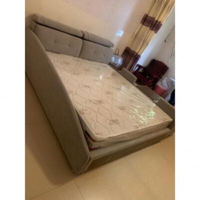 Κίνα Δερμάτινο Luxury Bedroom Sets Tufted Καμαρωτό κρεβάτι μοντέρνο σχεδιασμό προς πώληση