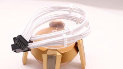 Chine Les cartes graphiques de RTX tournent pour doubler le câble d'extension 8pin 18AWG ont gainé le câble pour l'ordinateur de PC 3,0 séries de rallonge de 12pin à vendre