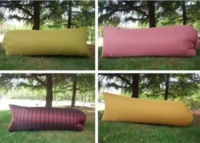 Chine Sac gonflable imperméable bleu/de jaune couchage pour le camping de festival à vendre