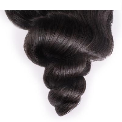 Chine Fermeture molle en soie lâche malaisienne de cheveux de cuticles d'extrémités de la fermeture 4X4 de vague pleine à vendre