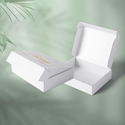 China Custom logo gegolfde papier sieraden doos Ideaal voor kleine koekjes Shirts en halskettingen Te koop