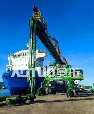 Cina lo scaricatore mobile della nave della vite della gomma 600T/H 15000 DWT scarica le grandi navi del mare in vendita