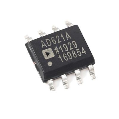 Cina AD621ARZ Circuiti integrati IC Componenti elettronici Chip IC in vendita
