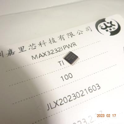 Cina MAX3232IPWR Chips Integrated Circuits IC RS-232 Interface IC 3-5.5V Mult-Ch in vendita