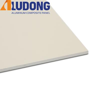 China El panel compuesto de aluminio blanco ACM B1 incombustible de la base PE en venta