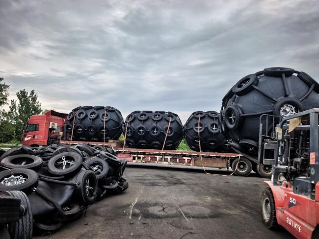 Technical support for Marine Rubber Fenders