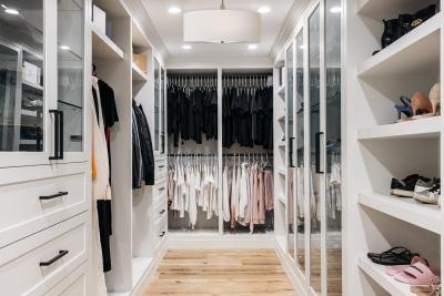 Chine Armoire pour enfants en bois haut de gamme de style professionnel Armoire de design moderne à vendre