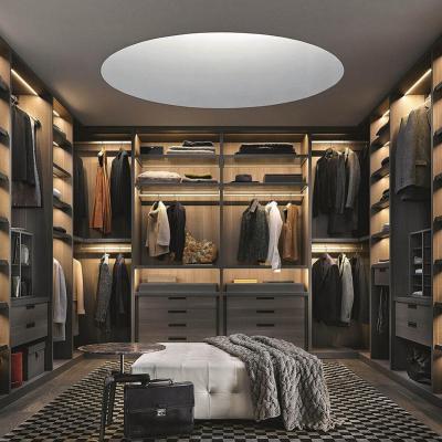 Chine Meubles modernes Armoire en bois Chambre à coucher Armoire intégrée Conçue pour les professionnels à vendre