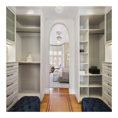 Chine Design de meubles de chambre d'hôtel haut de gamme Armoire en bois sur mesure de style moderne à vendre