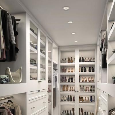 Chine Armoire de chambre en bois Armoire personnalisée Design moderne pour les professionnels haut de gamme à vendre
