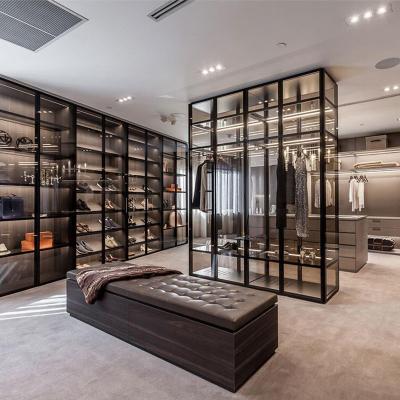 Chine Armoire de chambre en bois Armoire personnalisée Design moderne pour les professionnels haut de gamme à vendre