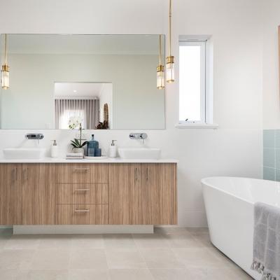 Chine Petit évier de salle de bain à murs en rectangle avec baignoire et miroir inclus à vendre